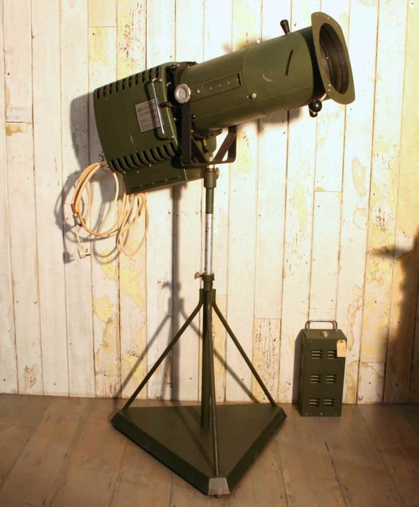 Strand Stage Light - The Architectural Forum