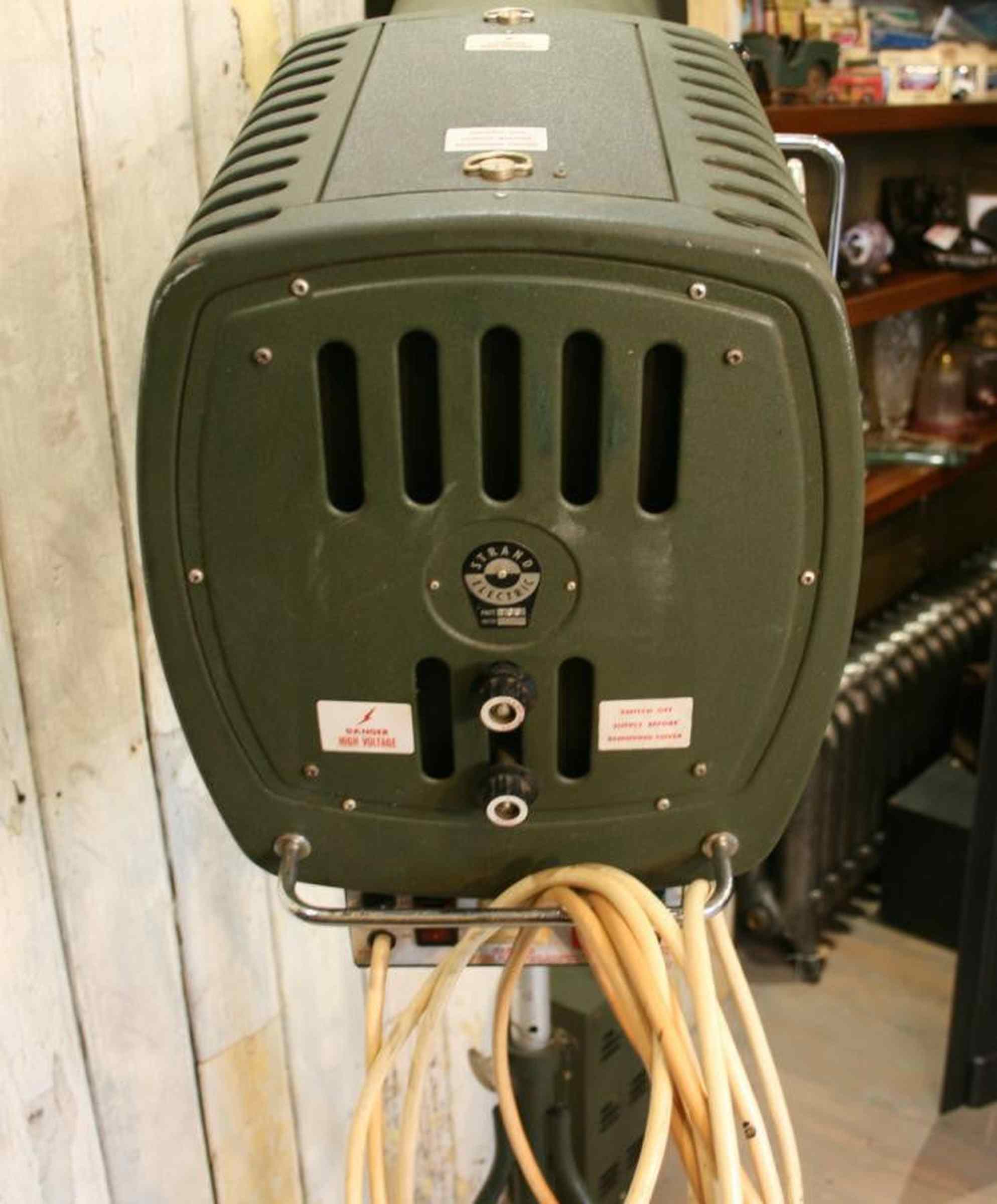 Strand Stage Light - The Architectural Forum