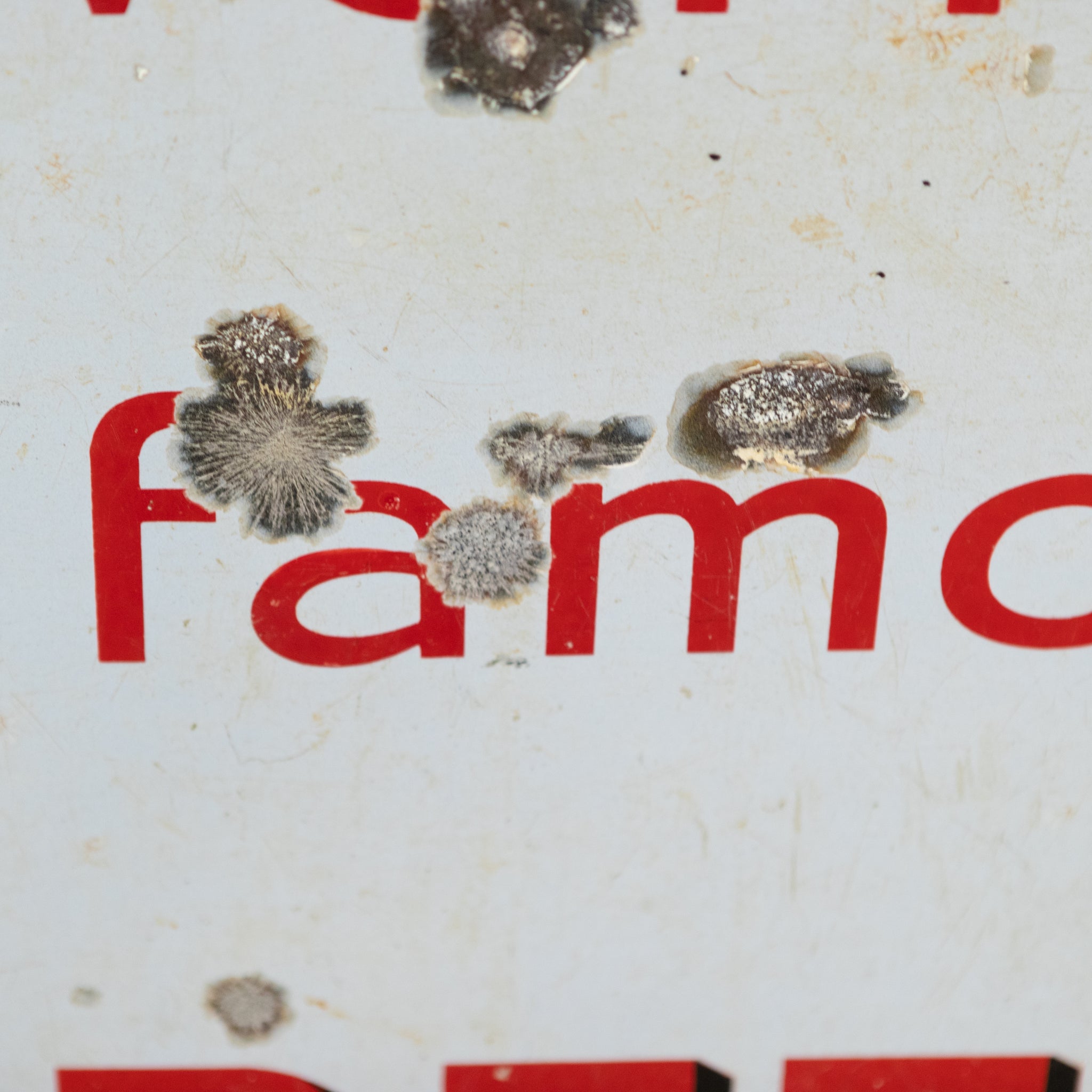 Large Vintage Enamel Advertising Sign: Will's Gold Flake Cigarette ...