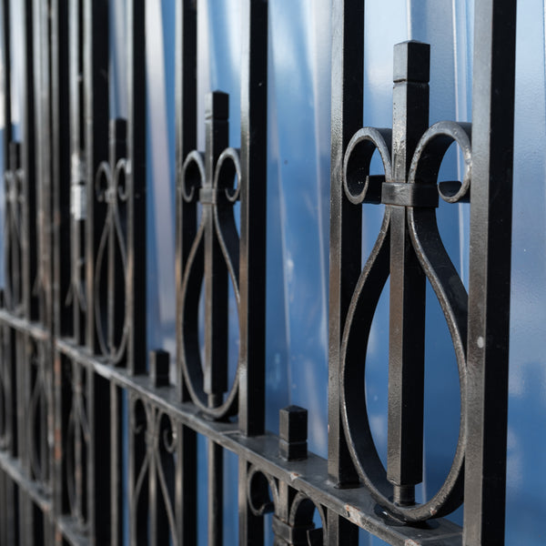Reclaimed Complete Double Entrance Gates and Railings | In & Out Drive ...